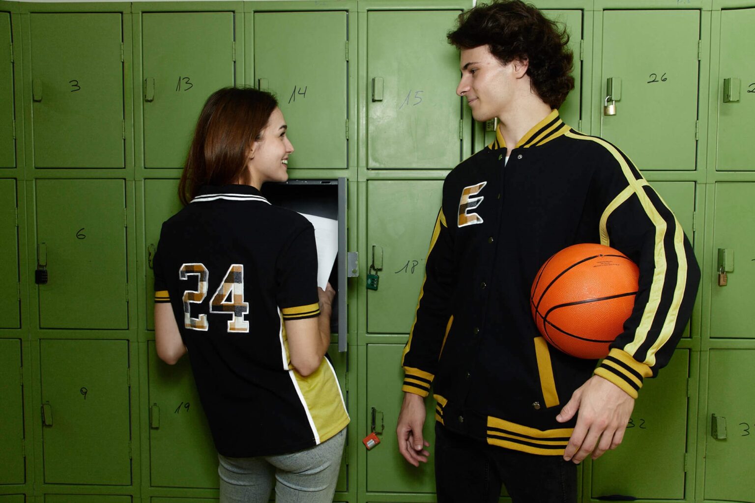 Diseño online – CHAQUETAS PROM | BUZOS PROM